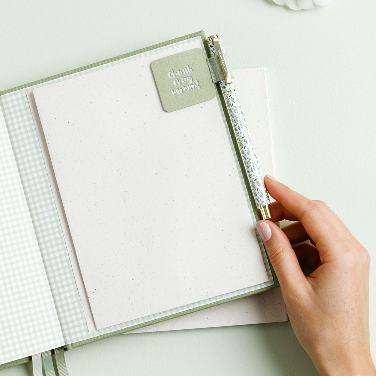 Emma Kate Co – Clover & Arrow